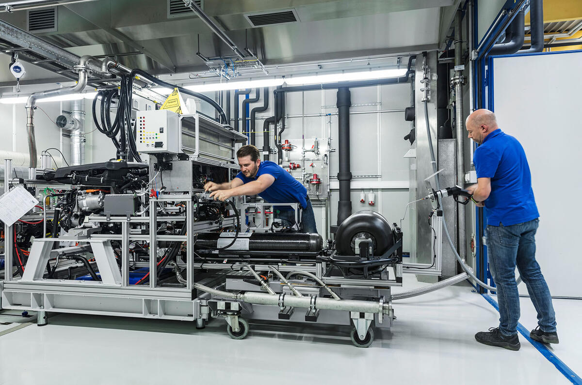 Mercedes-Benz GLC Fuel Cell to enter production following Frankfurt ...