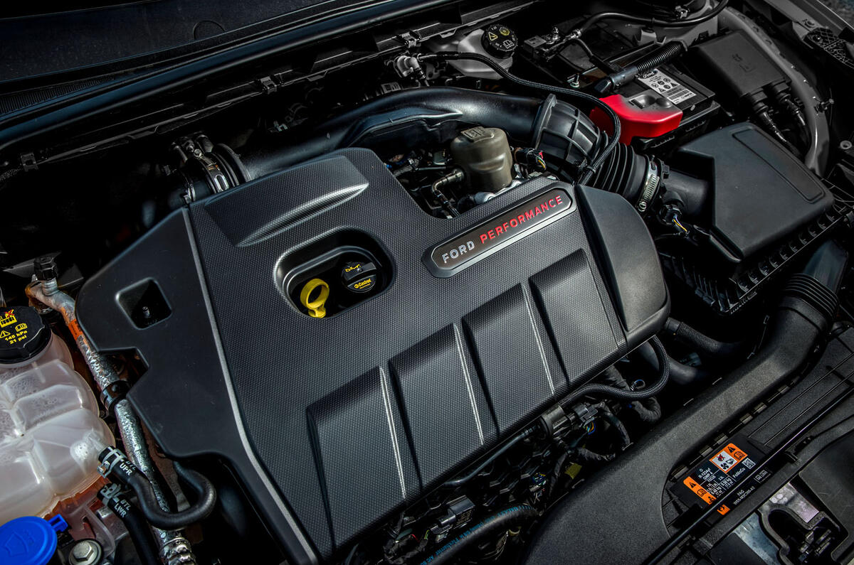 Ford Focus ST 2019 review | Autocar