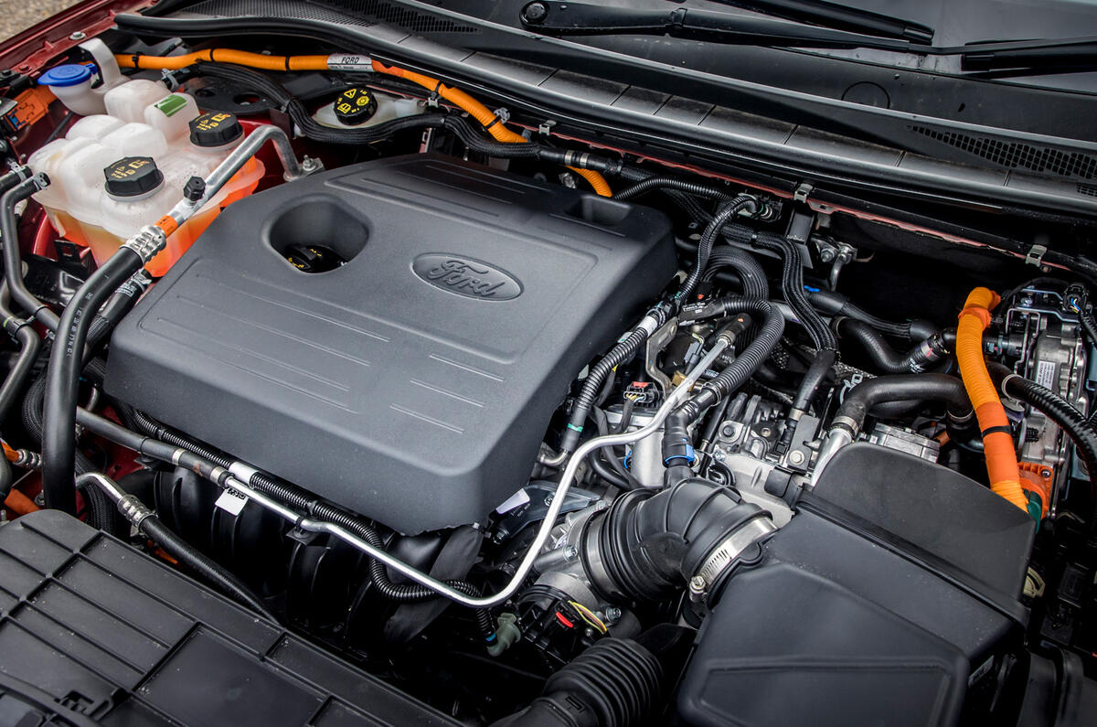 Ford Kuga 2.5 Duratec FHEV 2021 UK review | Autocar