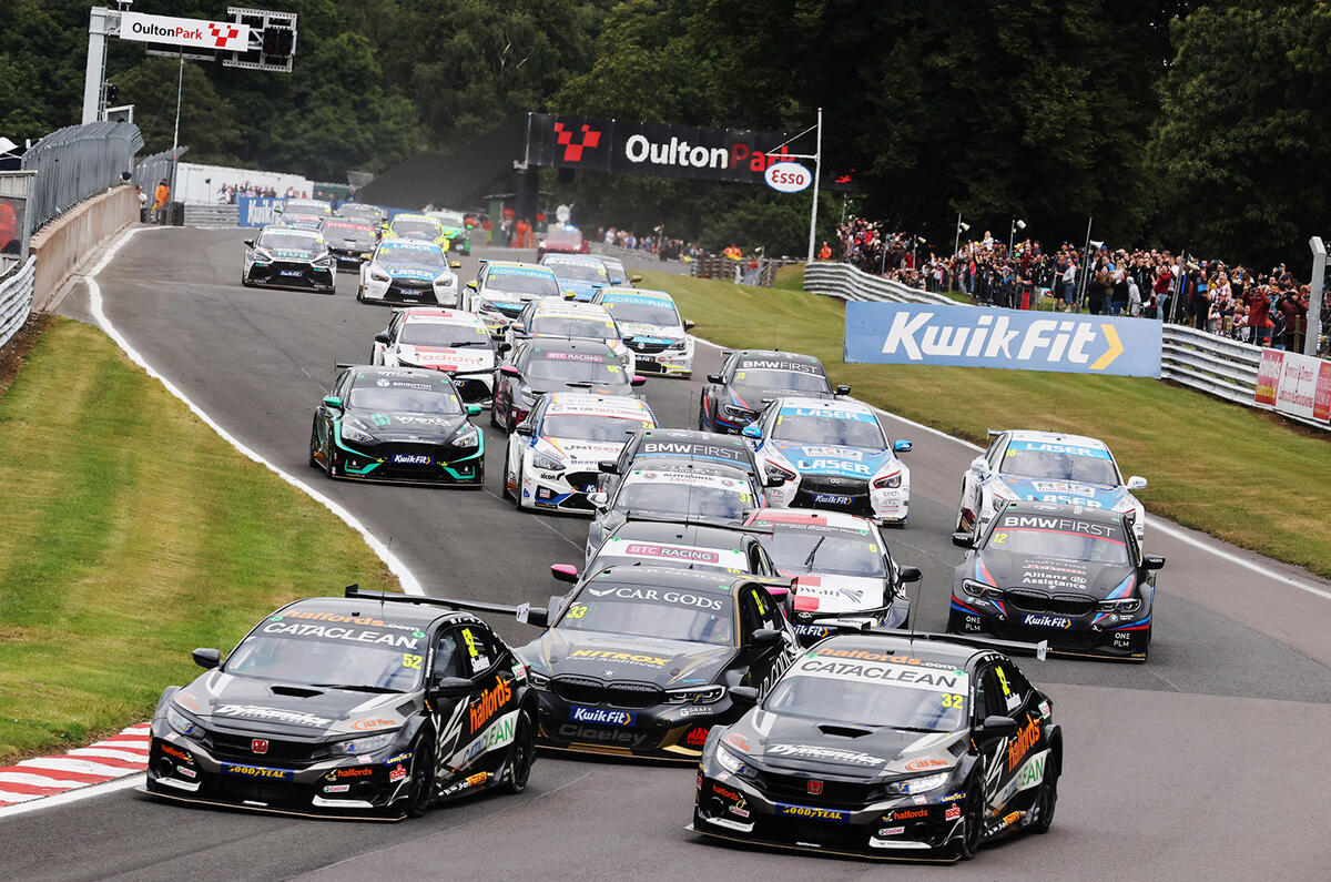 BTCC 2021: Honda racer Rowbottom takes first win at Oulton Park | Autocar