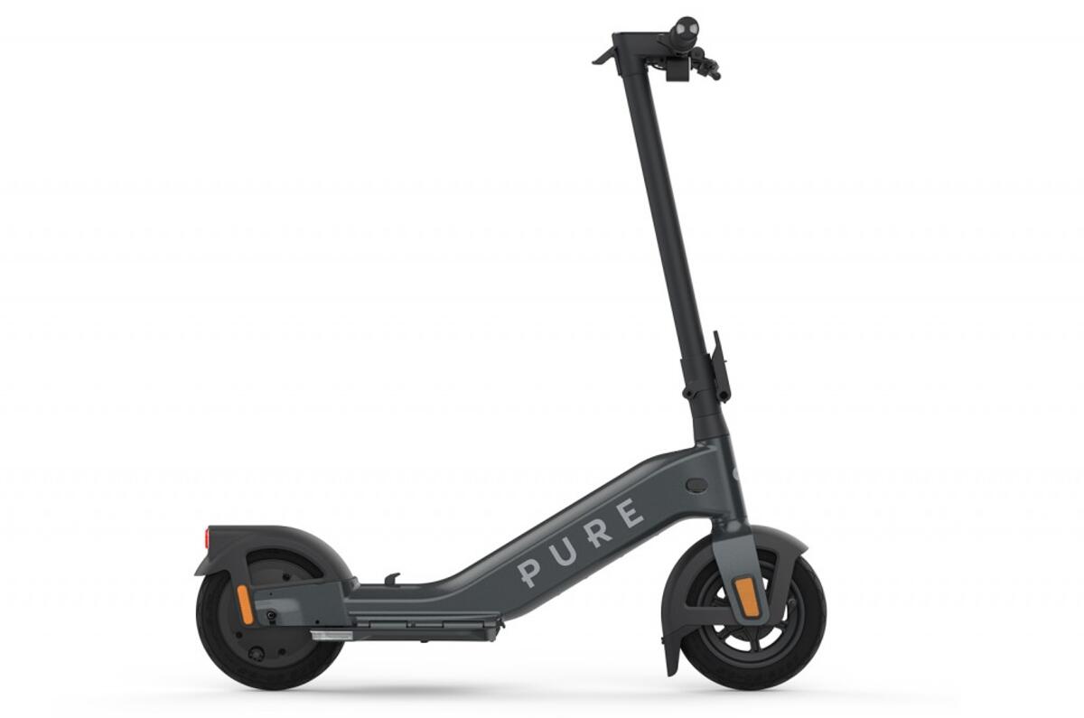 Pure Electric launches two new machines that 'reinvent' the e-scooter ...