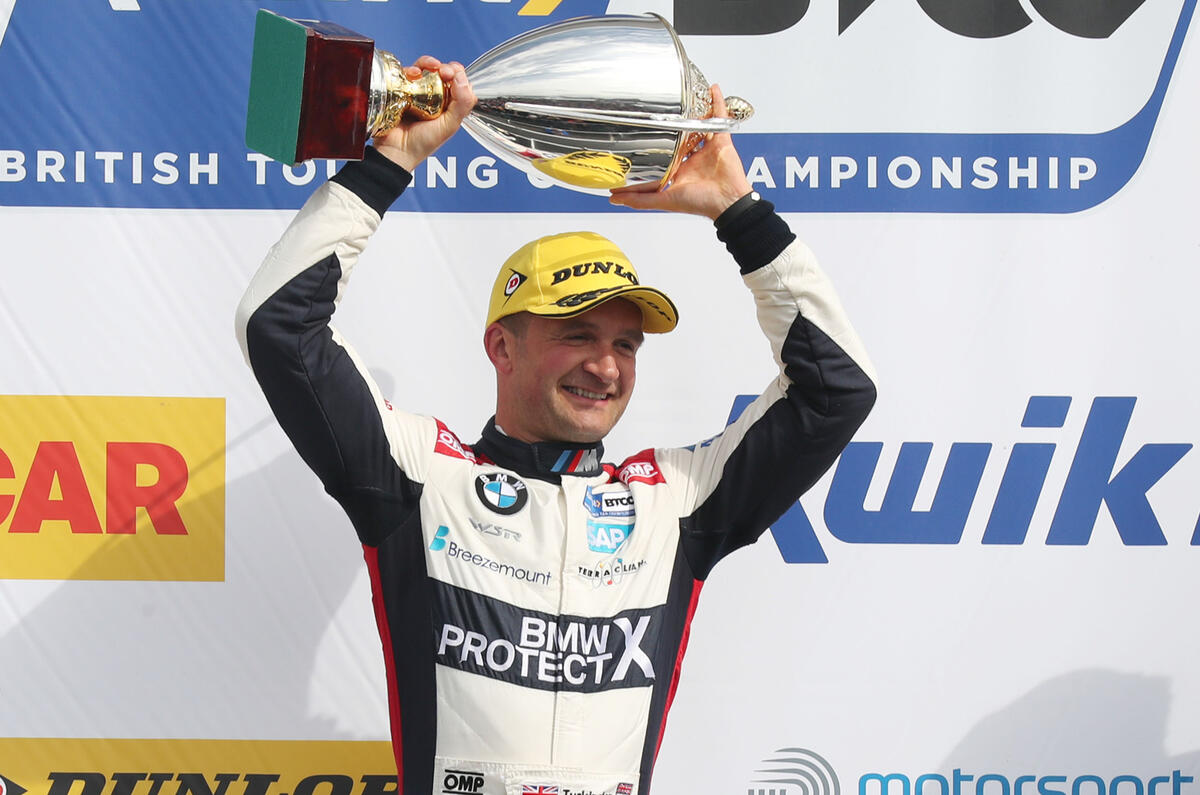 BTCC 2019: Turkington takes Donington double for BMW | Autocar