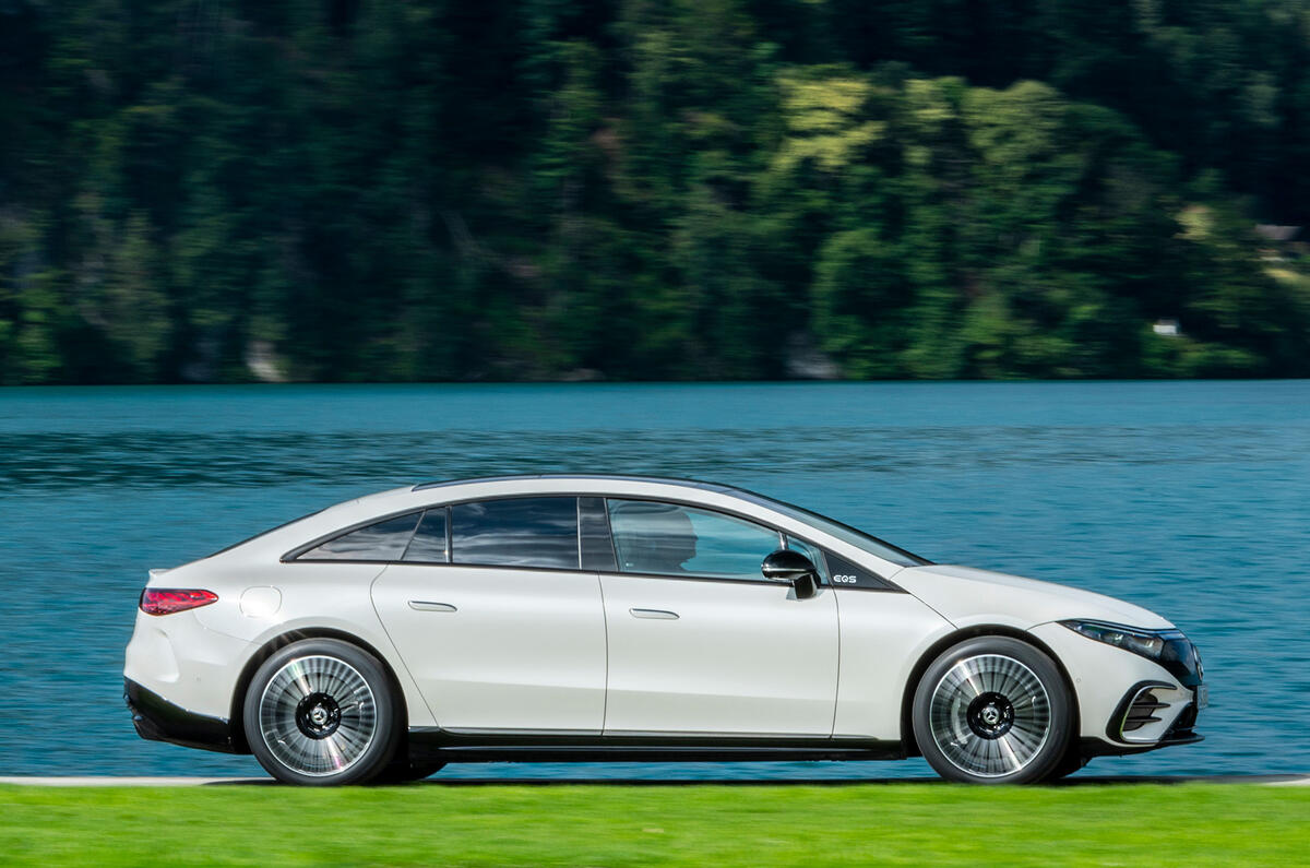 Mercedes Benz Eqs 580 4matic 2021 Review Autocar
