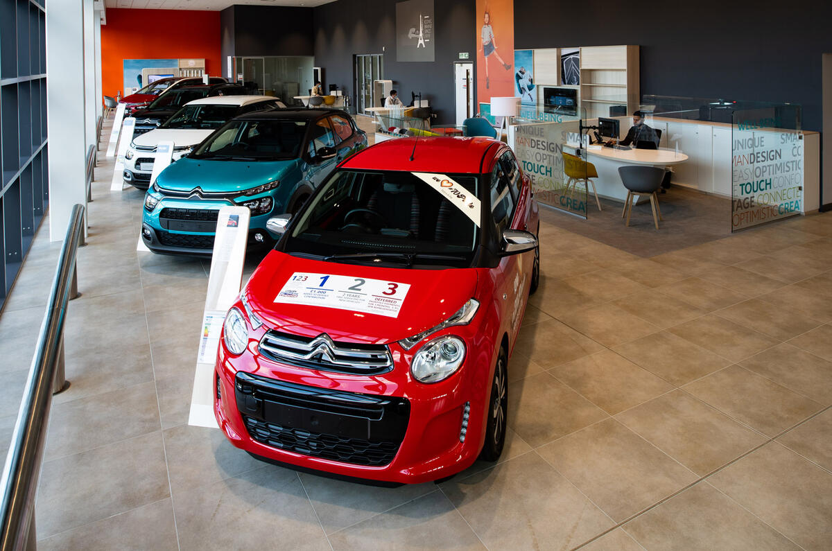 PSA Group opens flagship Citroen, DS and Peugeot site in London | Autocar