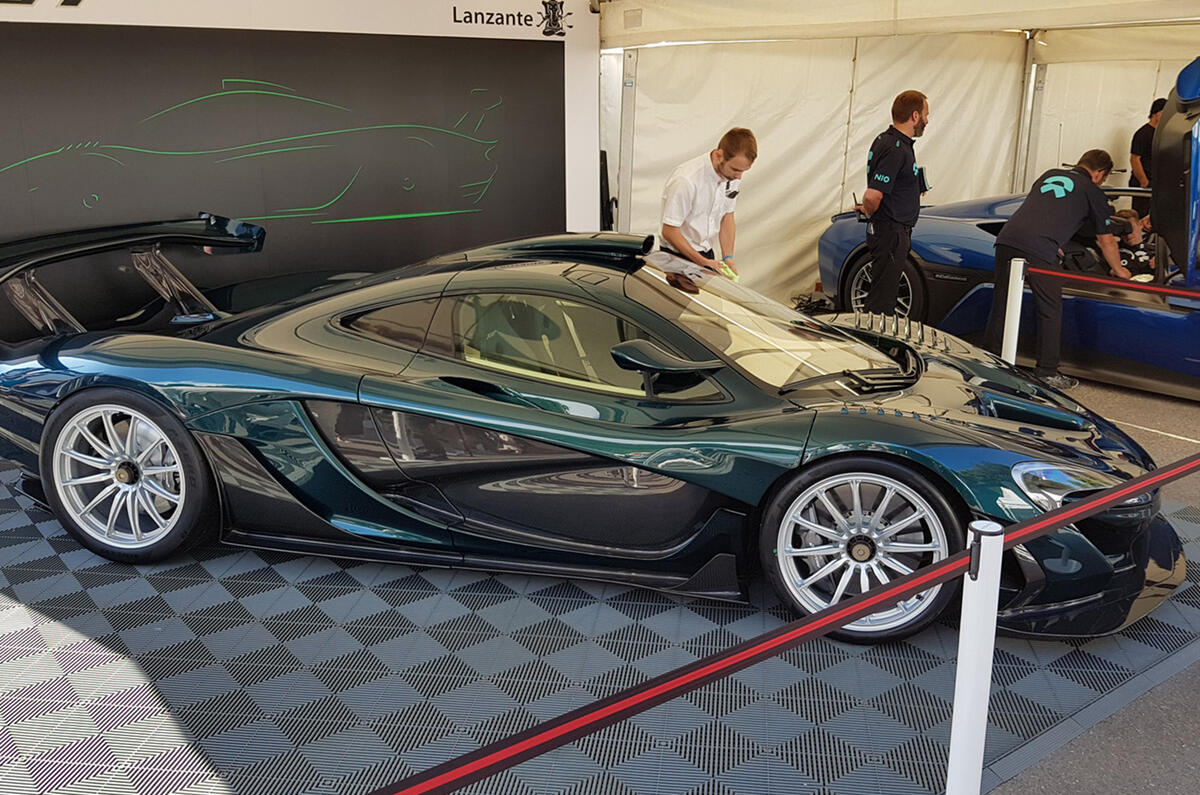 Lanzante McLaren P1 GT 'Longtail' lands | Autocar