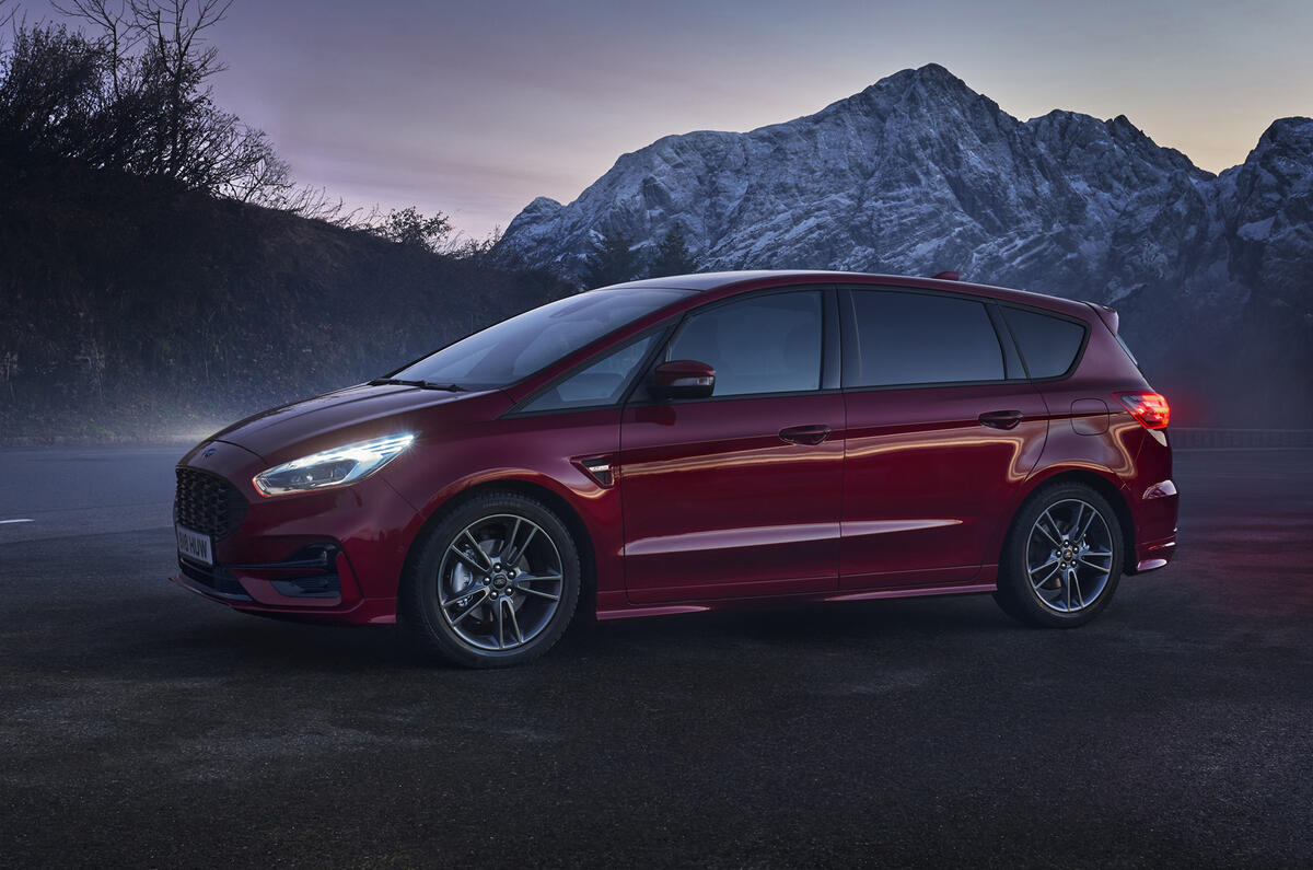 New Ford S-Max and Galaxy Hybrid offer diesel-rivalling efficiency ...