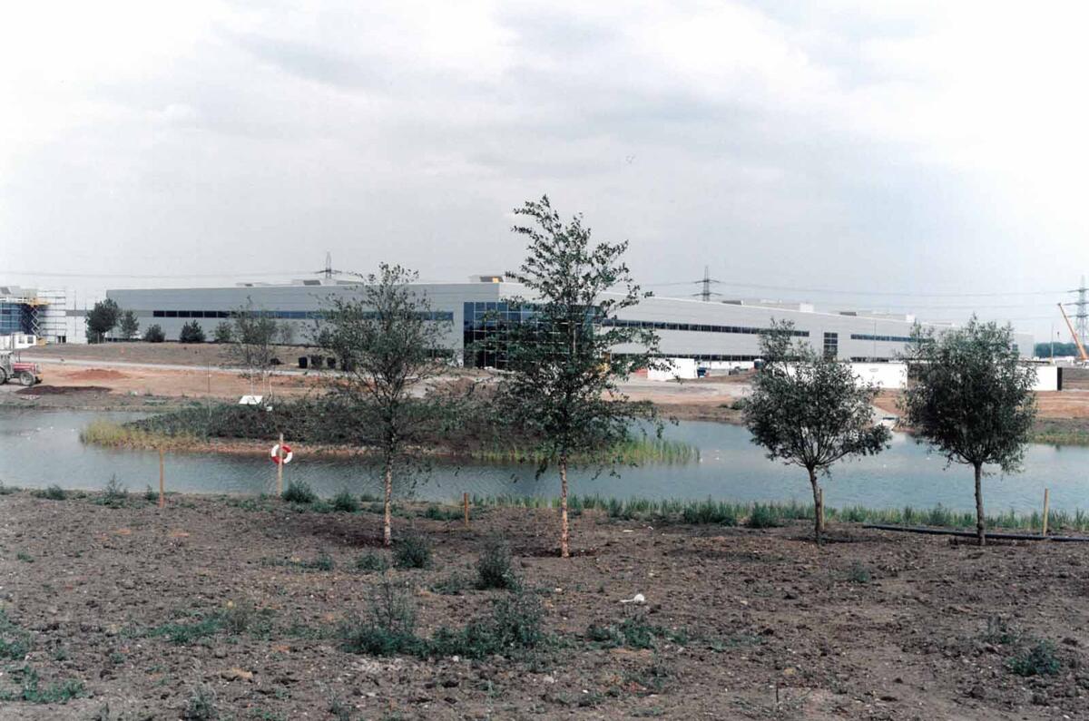 BMW marks 20 years of UK production at Hams Hall factory | Autocar