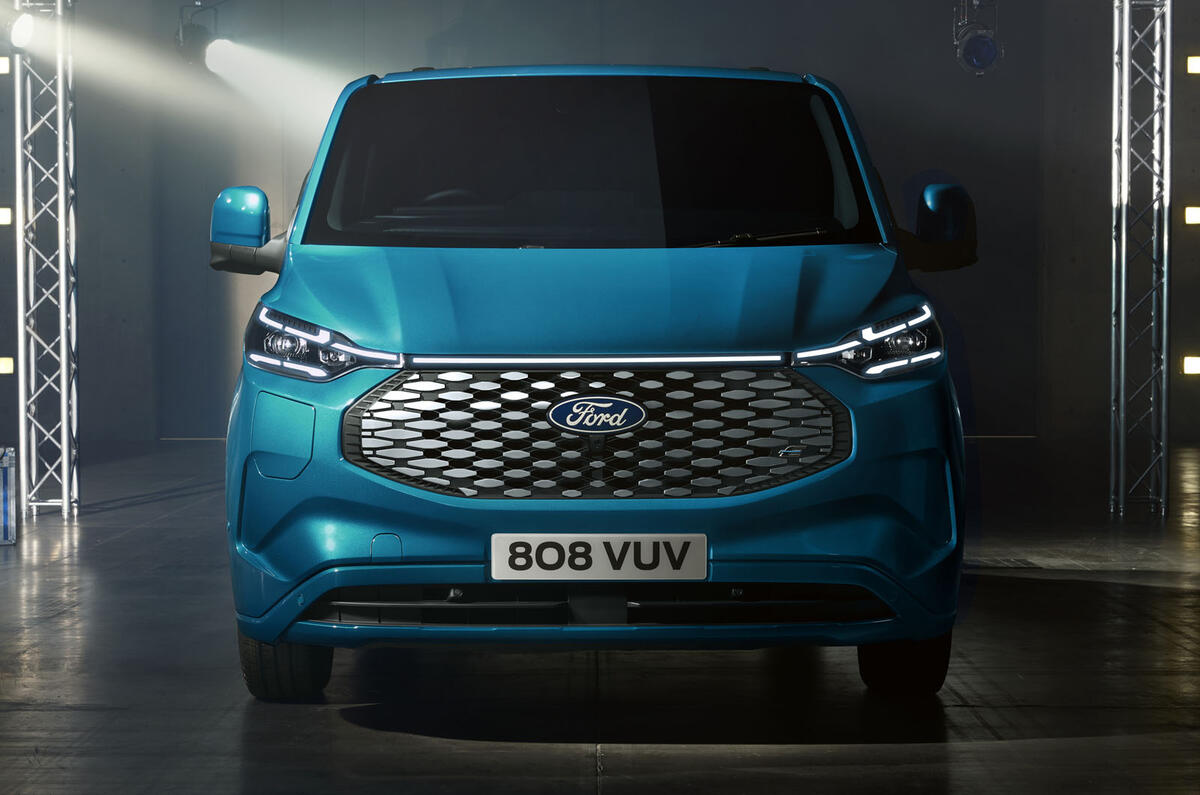 New 2023 Ford E-Transit Custom EV brings 236-mile range | Autocar