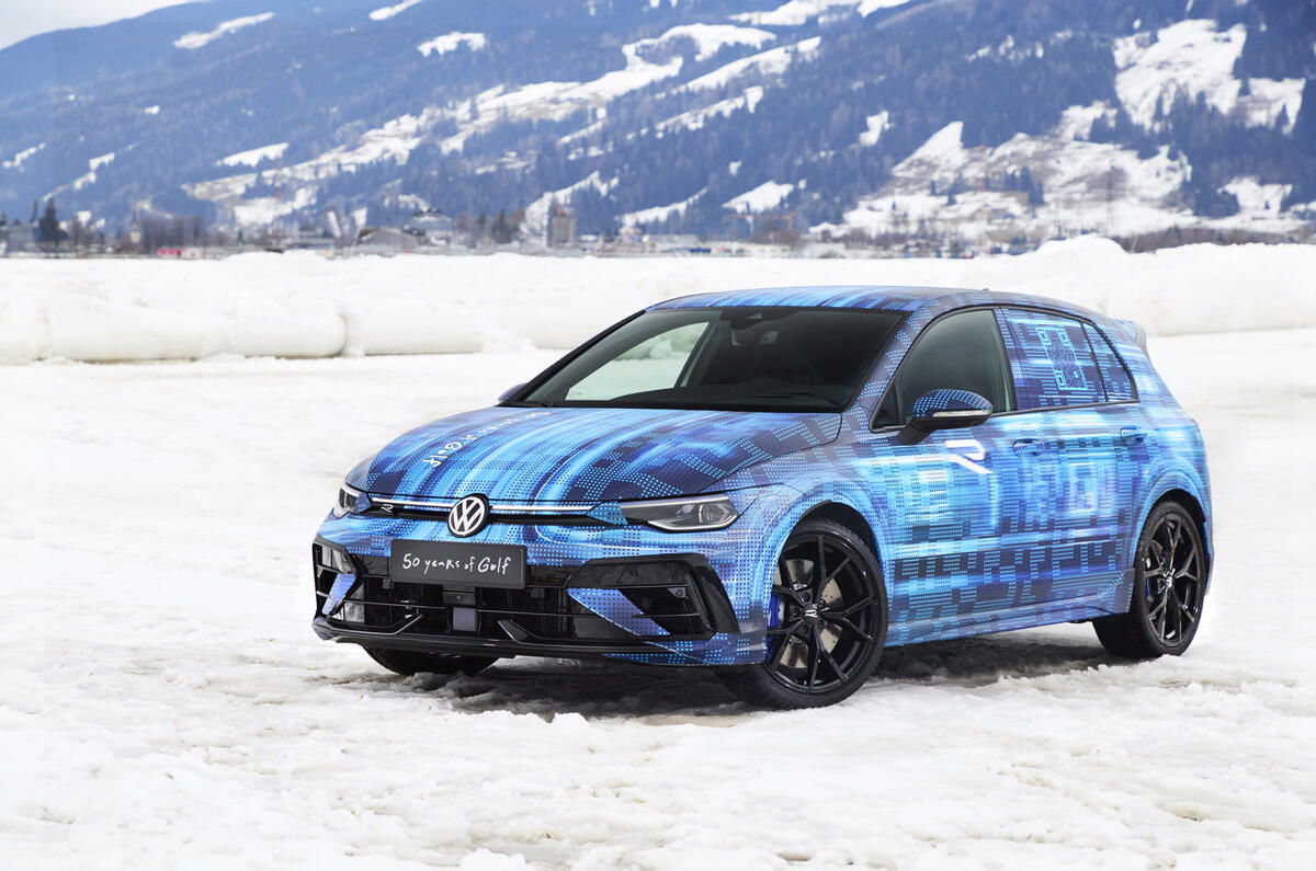 New Volkswagen Golf R to launch as 329bhp mega-hatch | Autocar