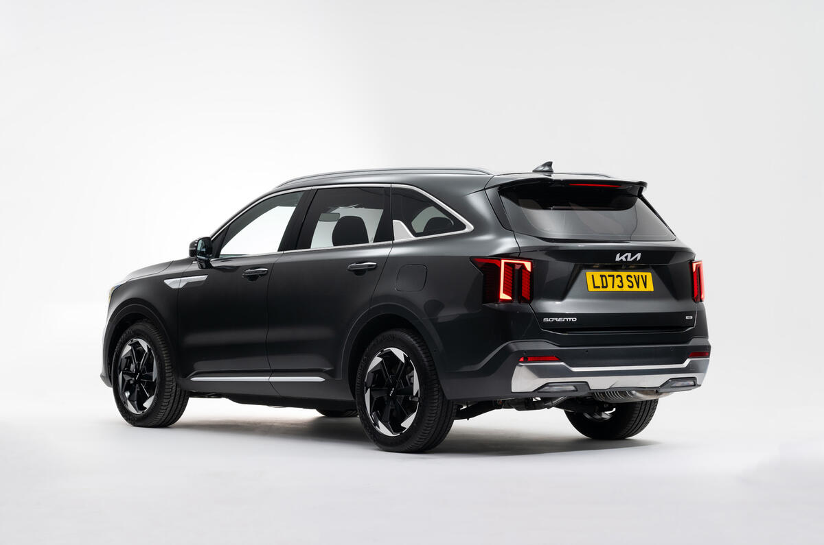 2024 Kia Sorento brings EV9 looks and new tech for £41,995 | Autocar