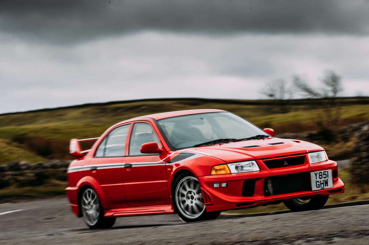 Rally legends twin test: Mitsubishi Lancer Evo VI Makinen vs Subaru ...