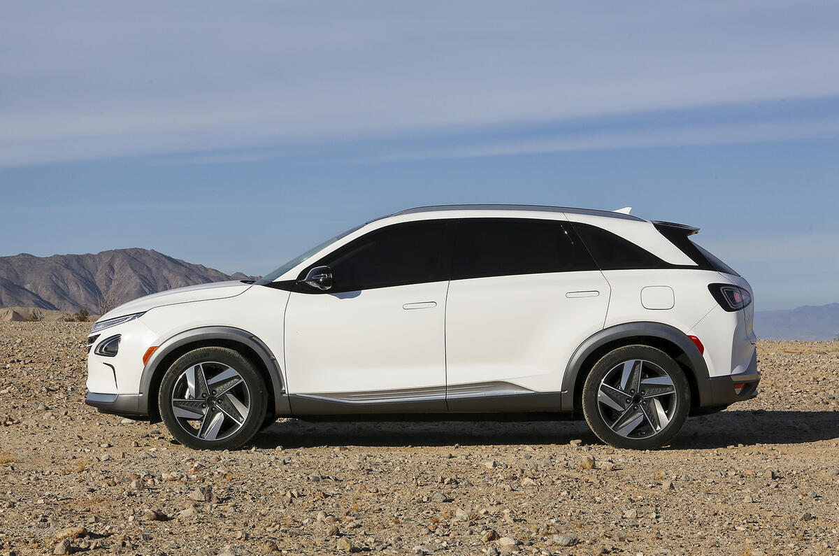 Hyundai Nexo hydrogen fuel cell-powered SUV revealed at CES | Autocar