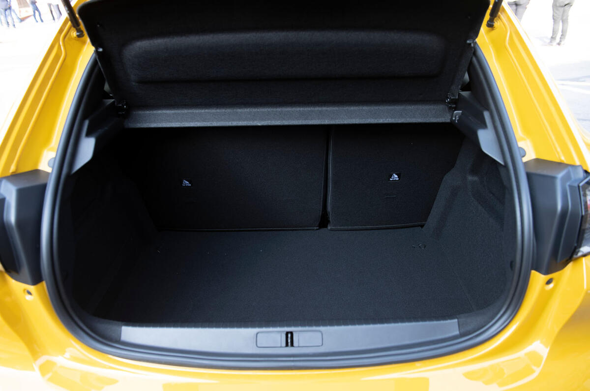 2019 - [Peugeot] 208 II (P21) - Page 15