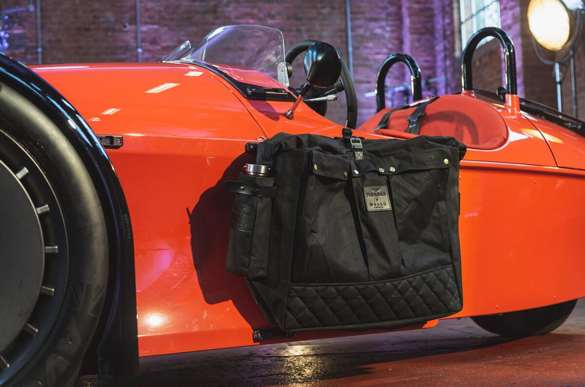 New 2022 Morgan Super 3 brings jet-age design and Ford power | Autocar