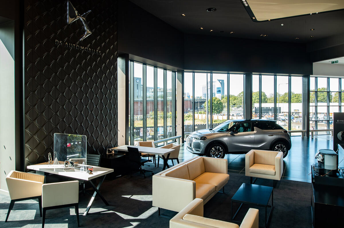 PSA Group opens flagship Citroen, DS and Peugeot site in London | Autocar