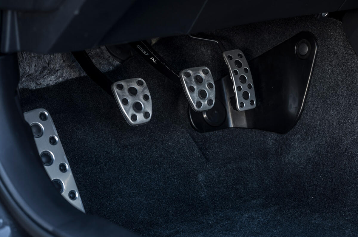 First drive: 2022 Toyota GR 86 review | Autocar