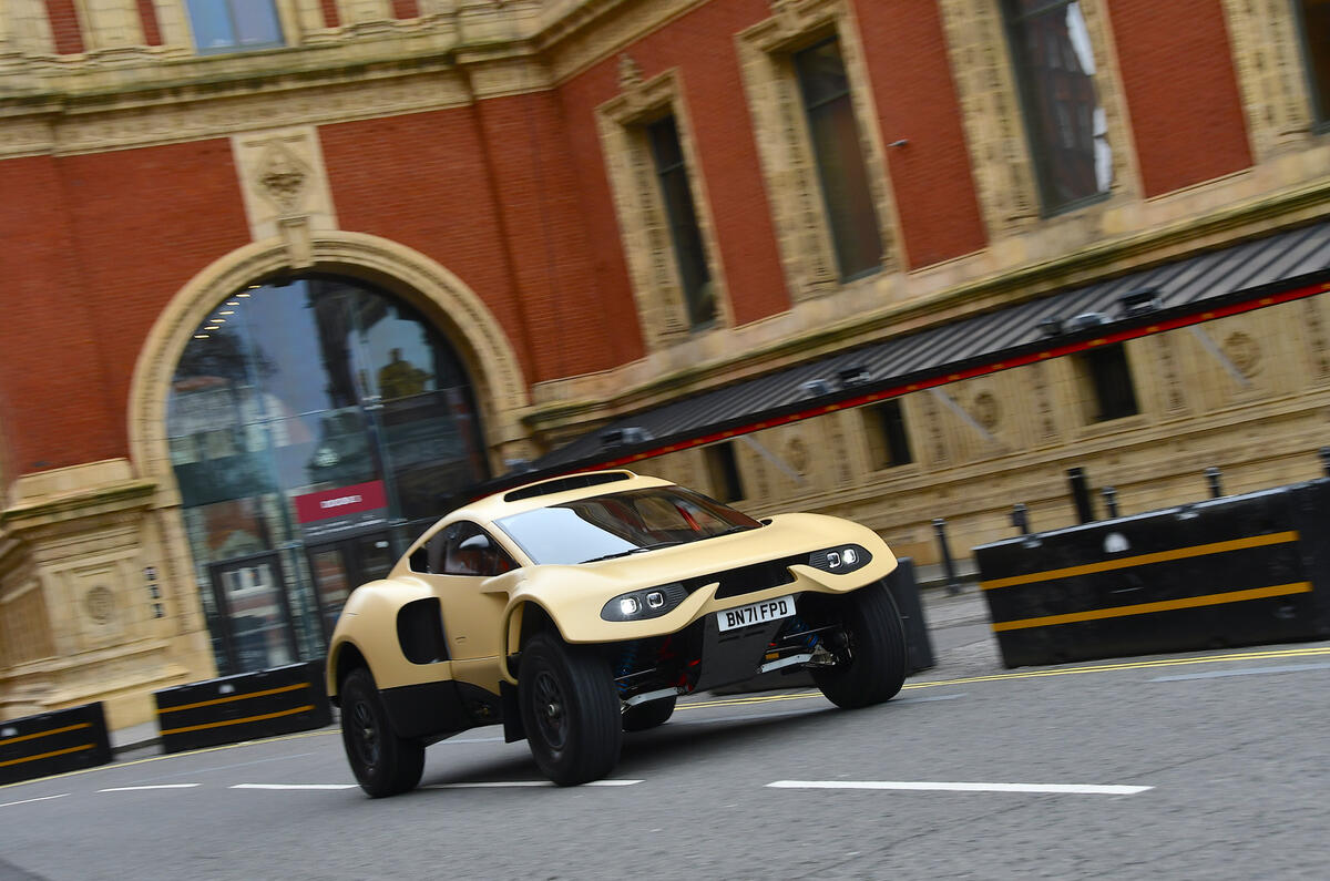 Ultimate Chelsea tractor: Prodrive Hunter meets central London | Autocar