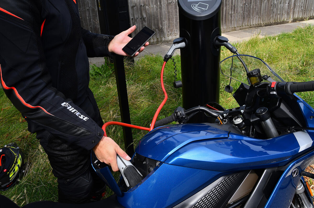 Electric motorbike review: Zero Motorcycles SR/S | Autocar