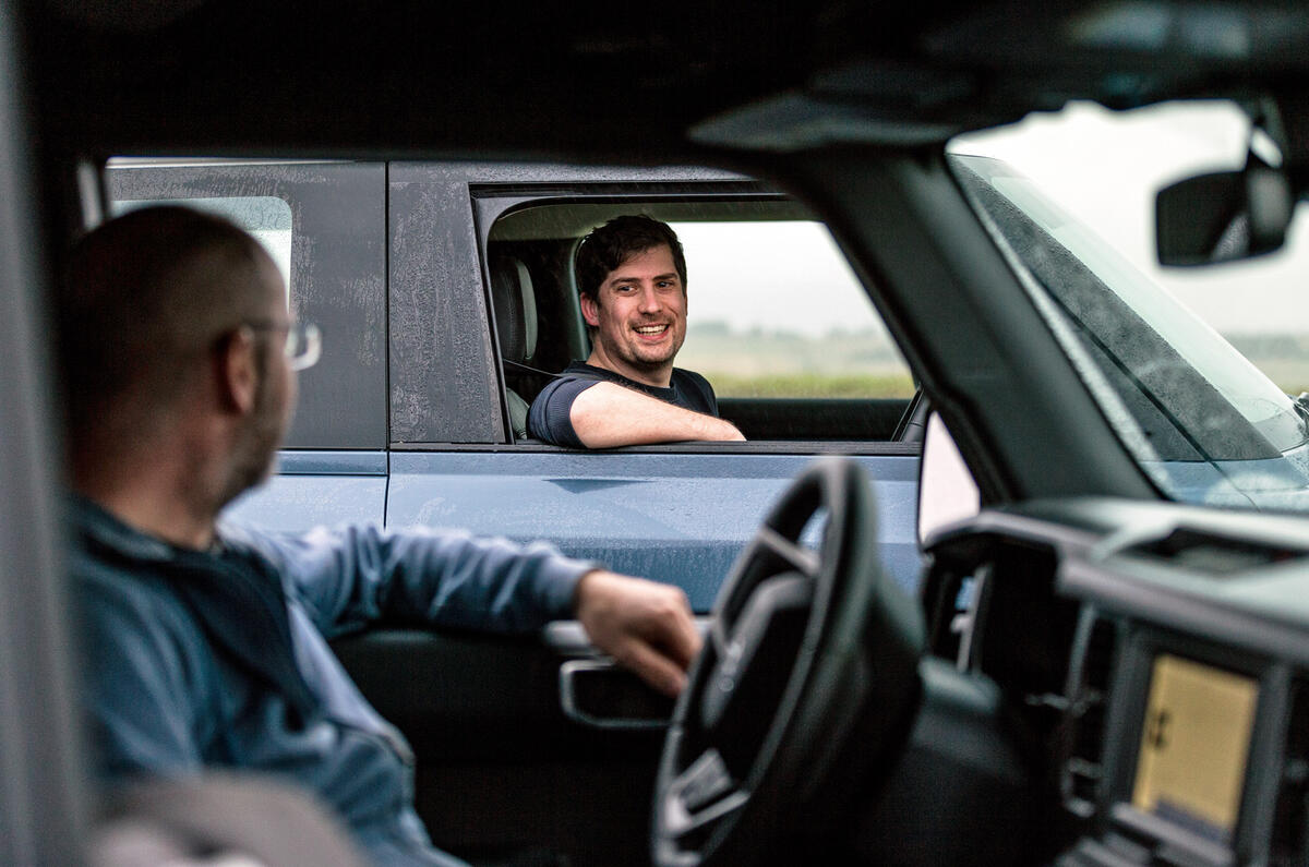 Ford Bronco vs Land Rover Defender: US and UK 4x4s face-off | Autocar