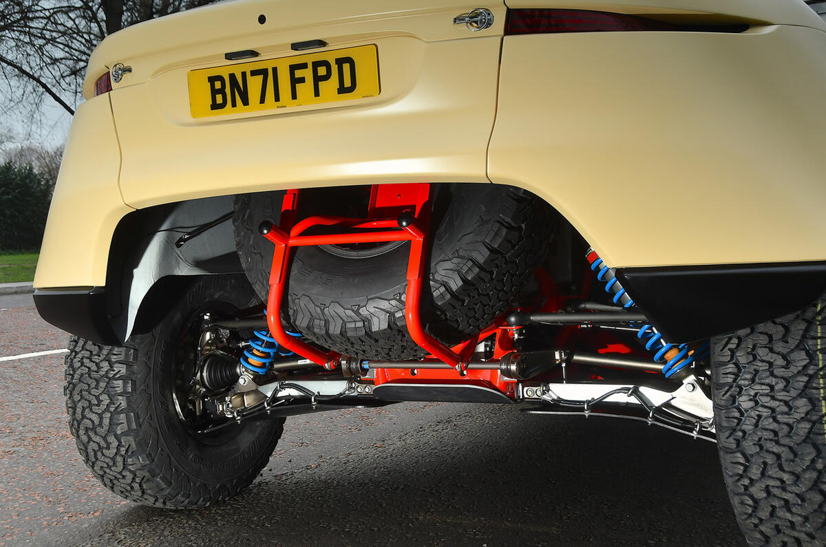 Ultimate Chelsea tractor: Prodrive Hunter meets central London | Autocar