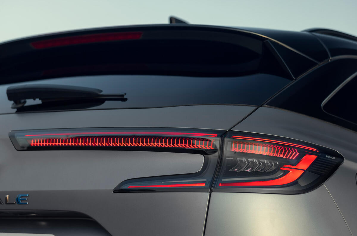 Renault Austral arrives in UK priced from £34,695 | Autocar