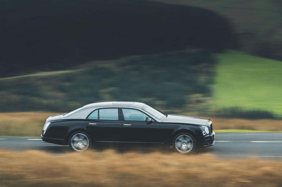 Bentley S2 meets Mulsanne: Driving Crewe's first and last V8 engines ...
