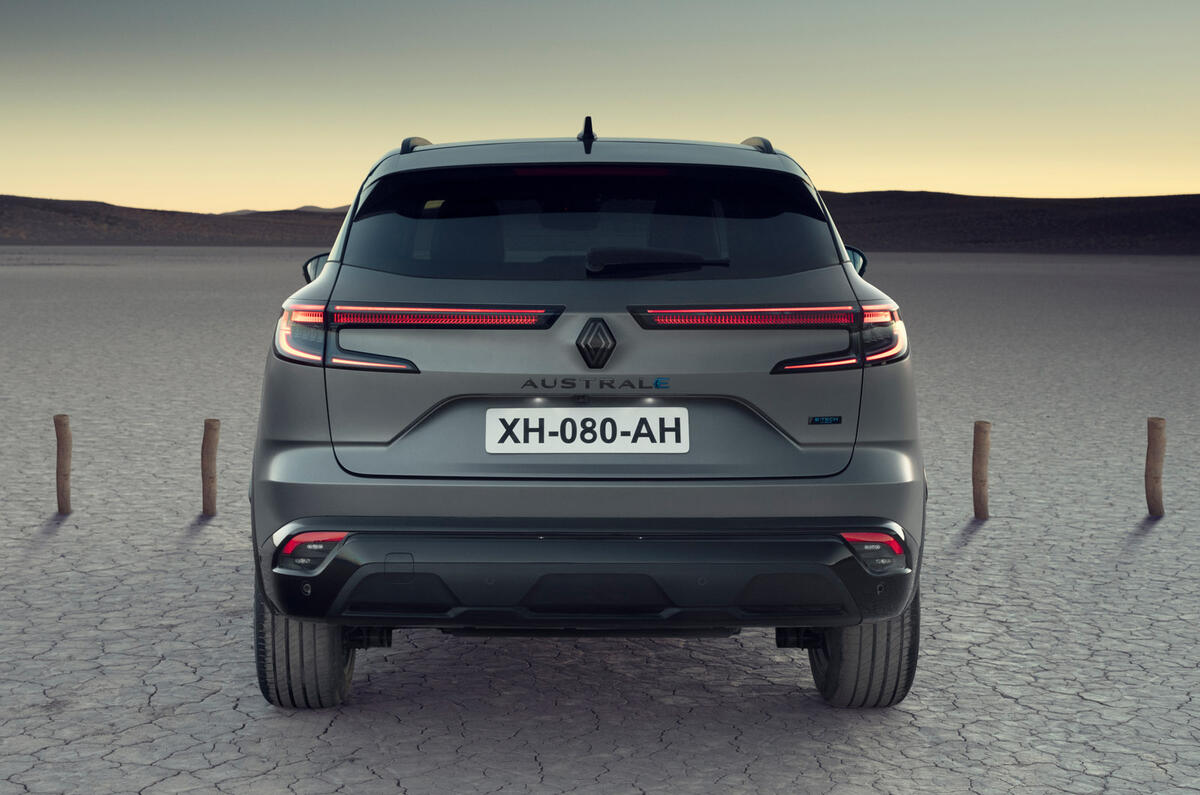 Renault Austral arrives in UK priced from £34,695 | Autocar