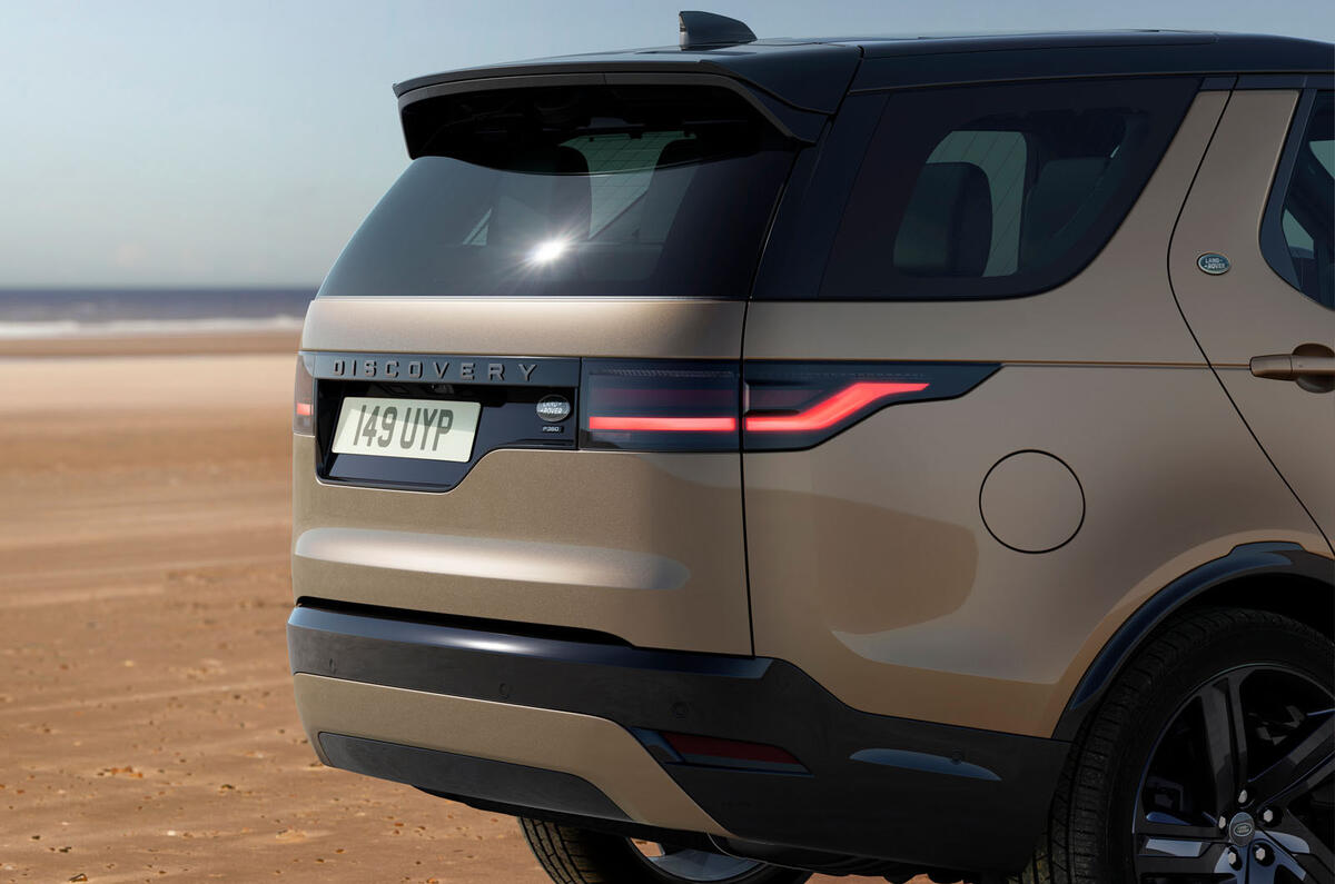 2021 Land Rover Discovery boosted with new tech, mild-hybrid engines ...