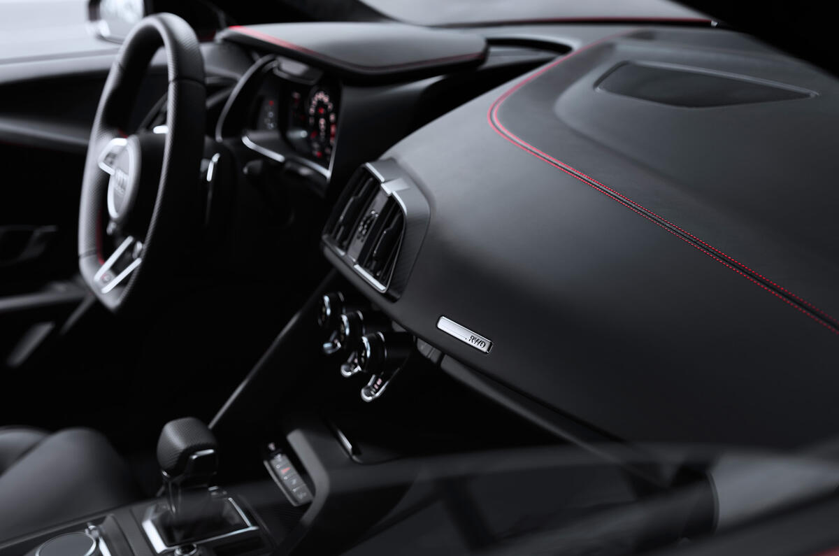 New Audi R8 Performance RWD brings 562bhp for £126,885 | Autocar