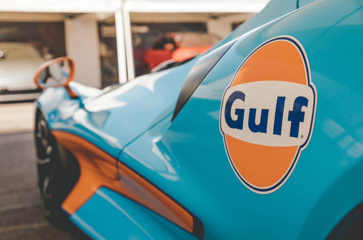 McLaren Elva Gulf Theme by MSO adds retro livery to 804bhp speedster ...