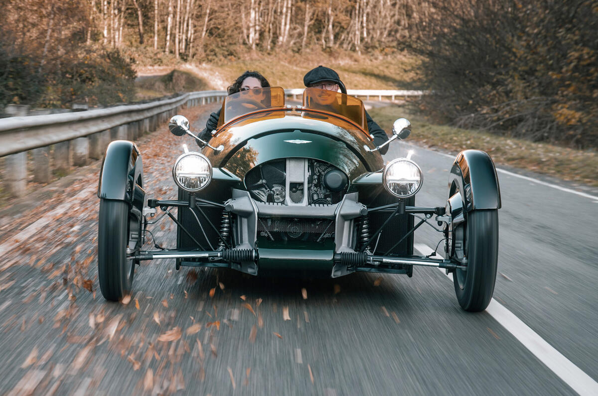 New 2022 Morgan Super 3 brings jet-age design and Ford power | Autocar