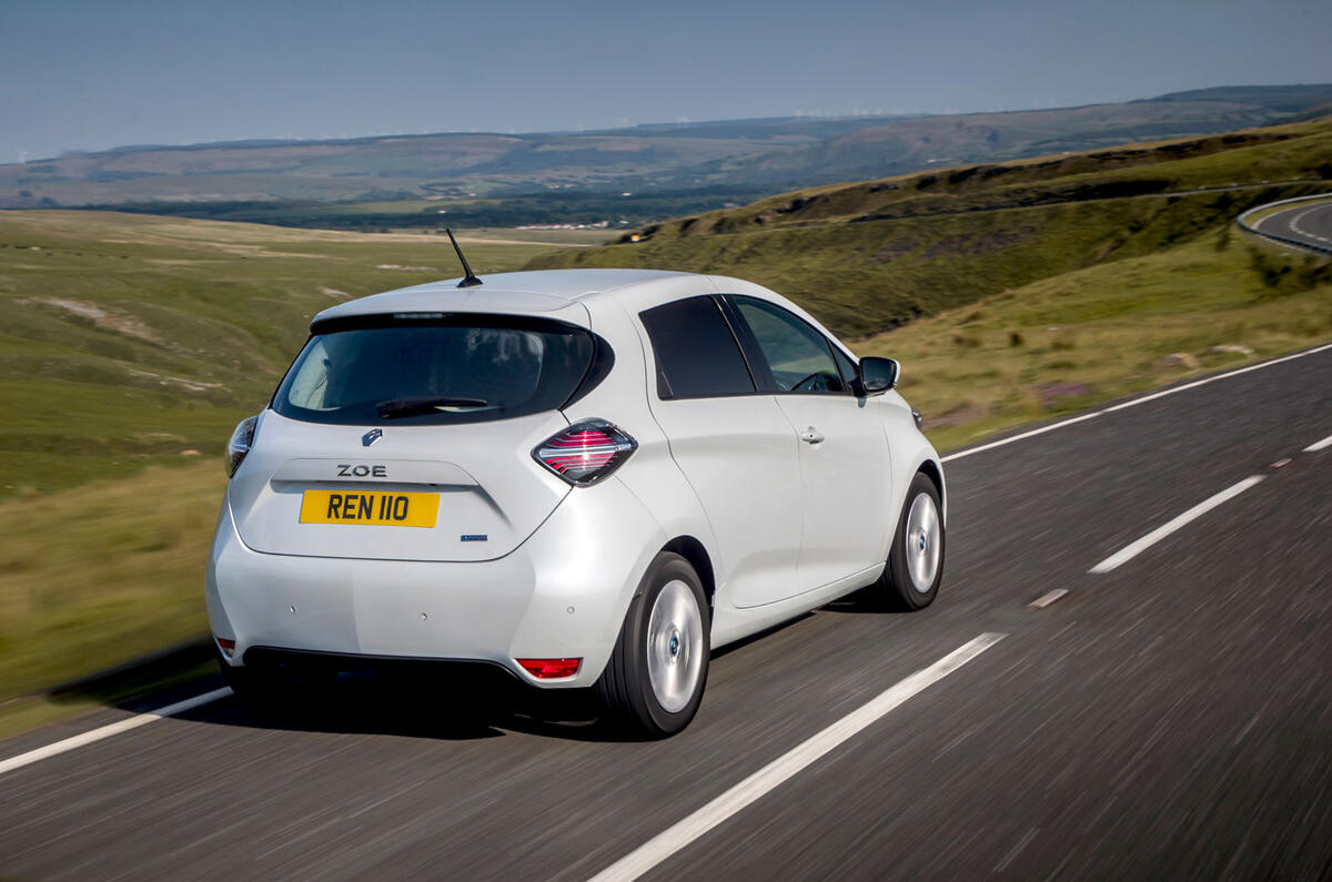 Renault Zoe van revealed as practical small EV with 245-mile range ...