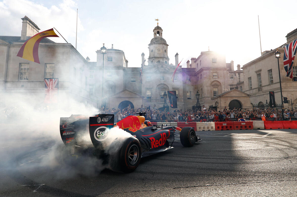 The Australian Supercars championship proves we need more street races ...