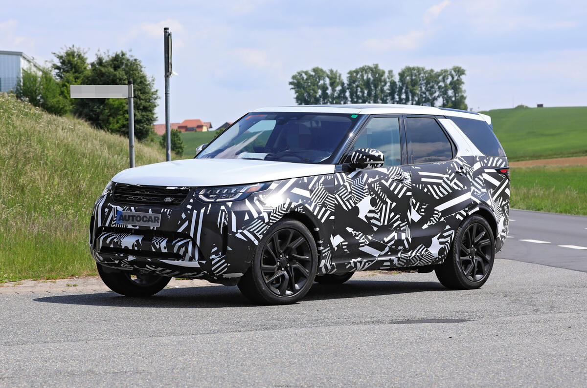 2021 Land Rover Discovery: prototype of facelifted SUV spotted | Autocar