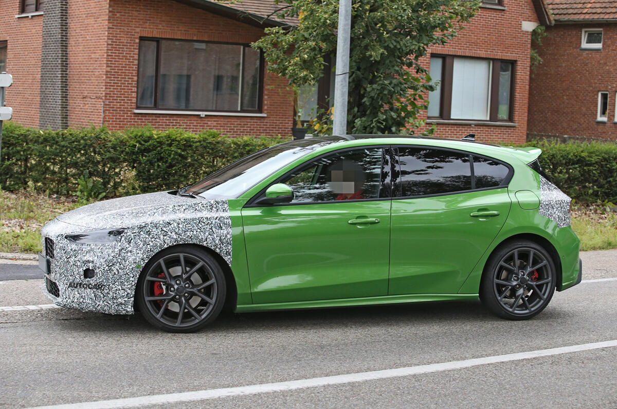 2022 Ford Focus ST ramps up for mid-life overhaul | Autocar