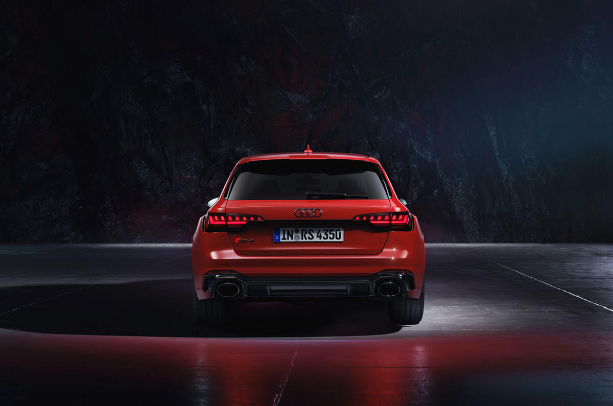 Audi updates RS4 Avant with more aggressive styling for 2020 | Autocar
