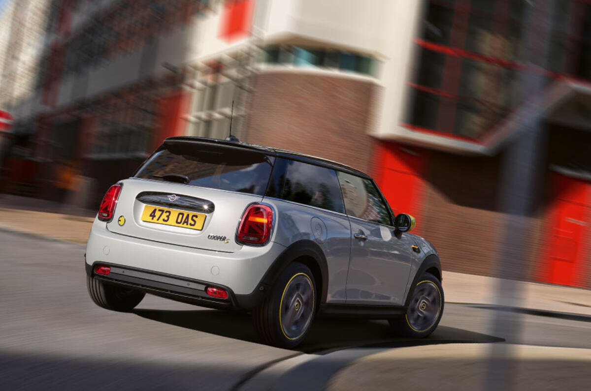 MINI Electric drivers pick their top features | Autocar