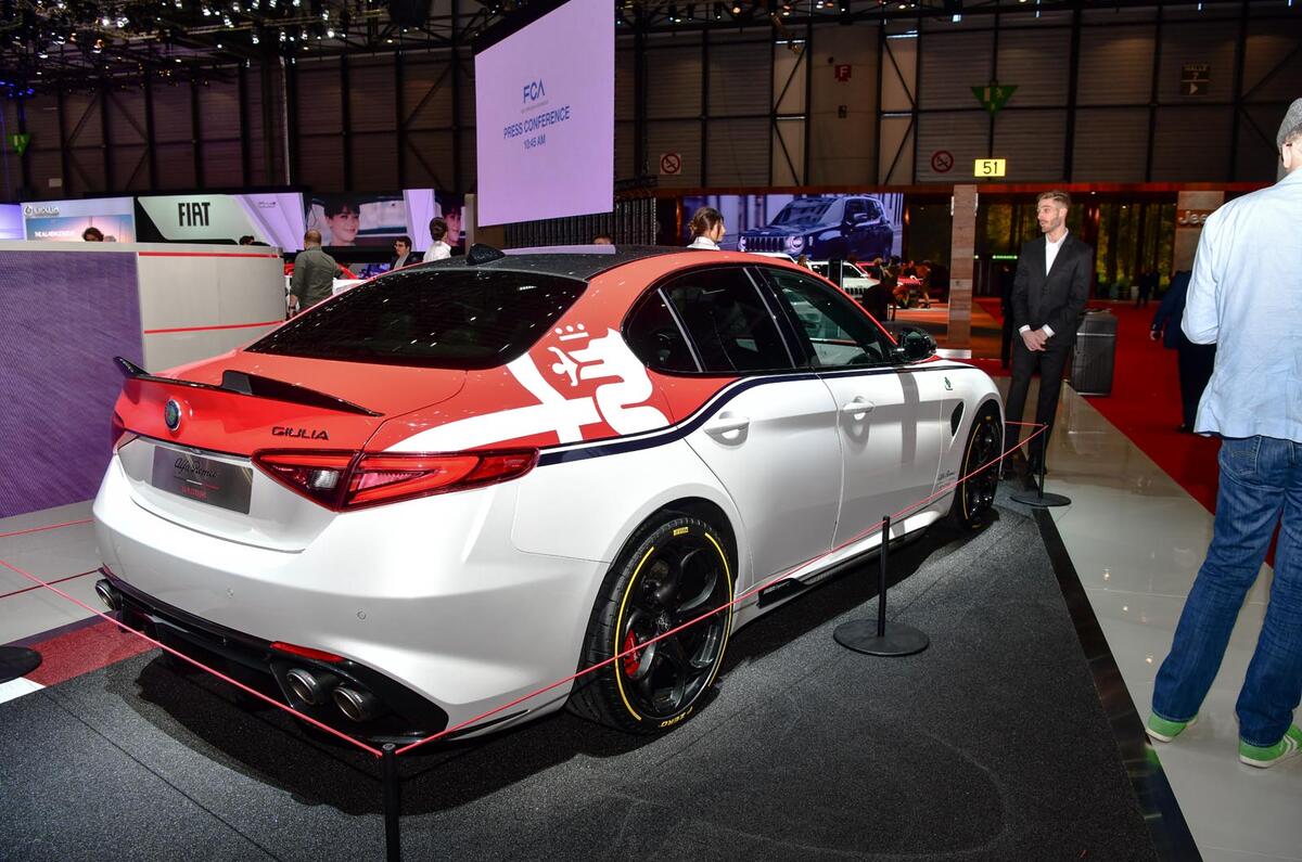 Alfa Romeo Racing edition Giulia and Stelvio celebrate F1 return at ...