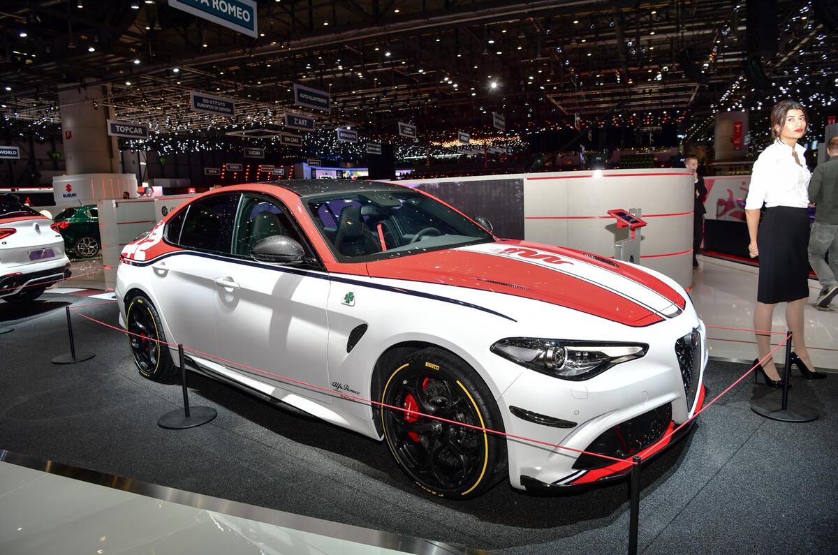 Alfa Romeo Racing edition Giulia and Stelvio celebrate F1 return at ...