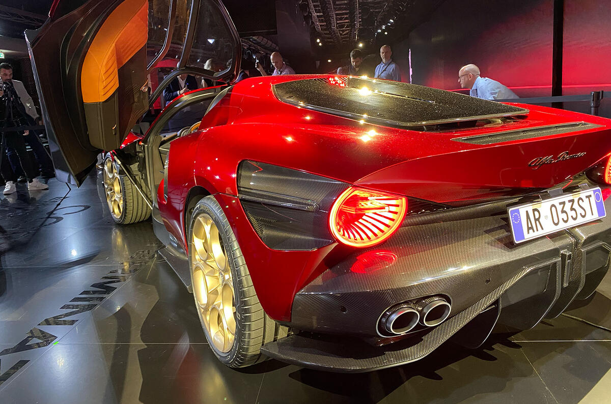 New Alfa Romeo 33 Stradale is brand's last combustion supercar | Autocar