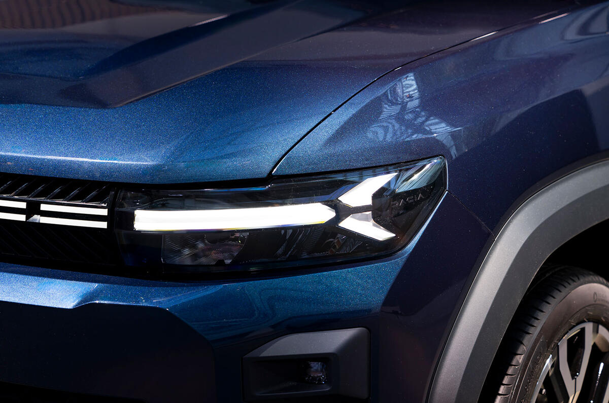 Sub-£25k Dacia Bigster hits UK roads ahead of imminent deliveries | Autocar