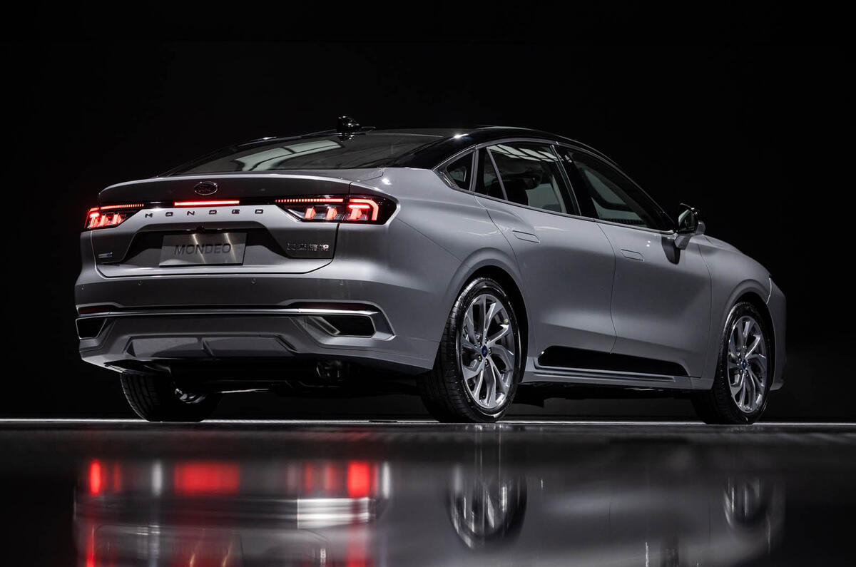 New 2022 Ford Mondeo revealed as sleek China-only saloon | Autocar