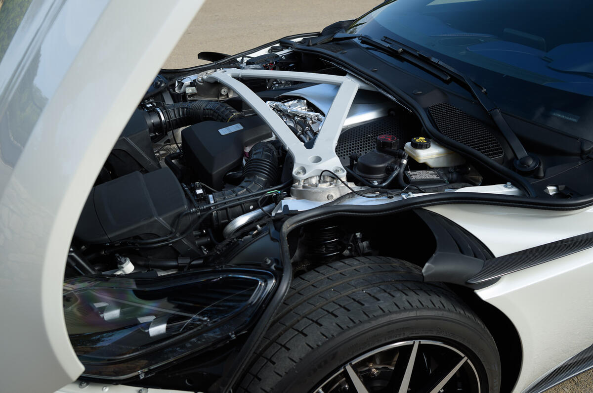 Aston Martin DB11 V8 2017 review | Autocar