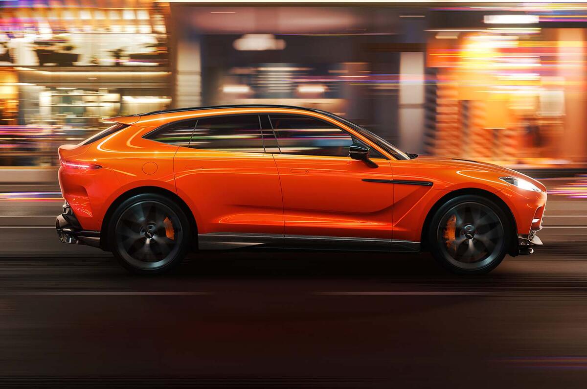 Aston Martin DBX gains touchscreen and goes 707-only | Autocar