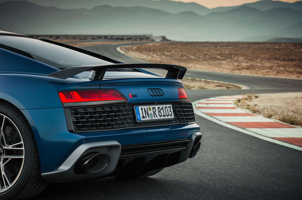 Audi R8 Performance 2018 first drive | Autocar