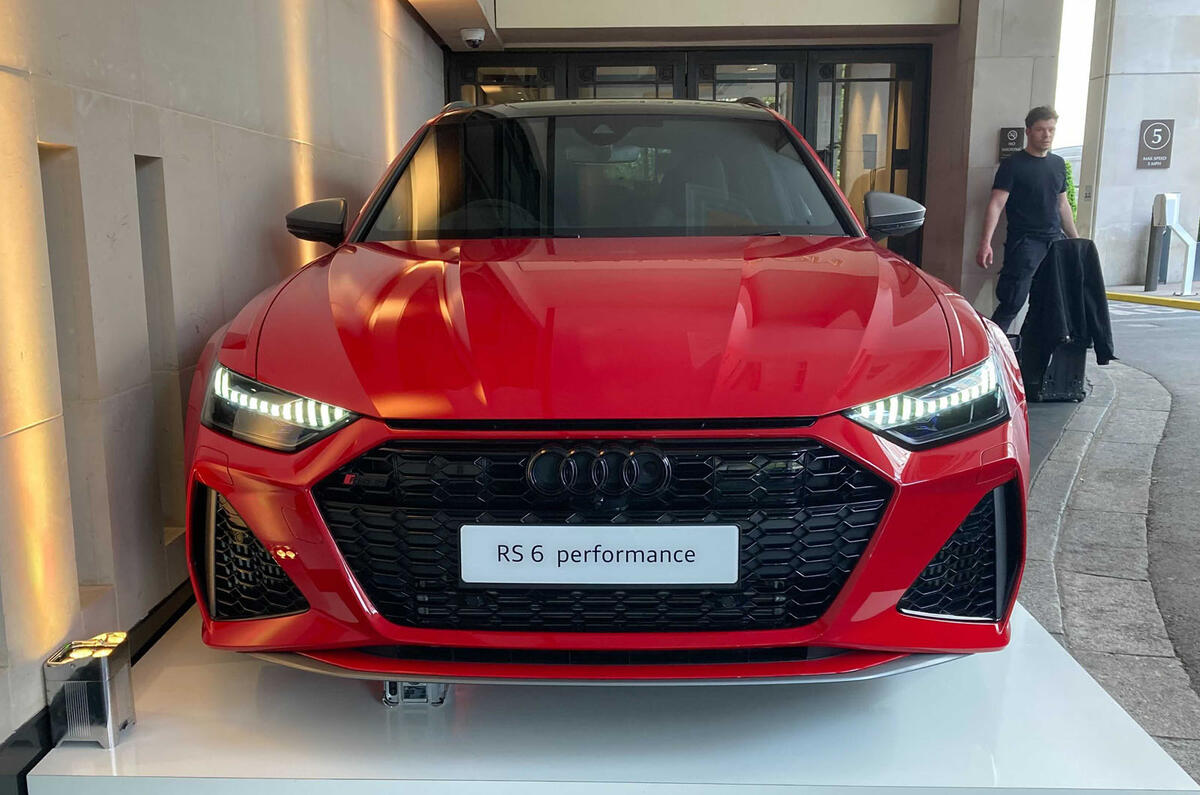 New Audi RS6 Performance makes UK debut | Autocar