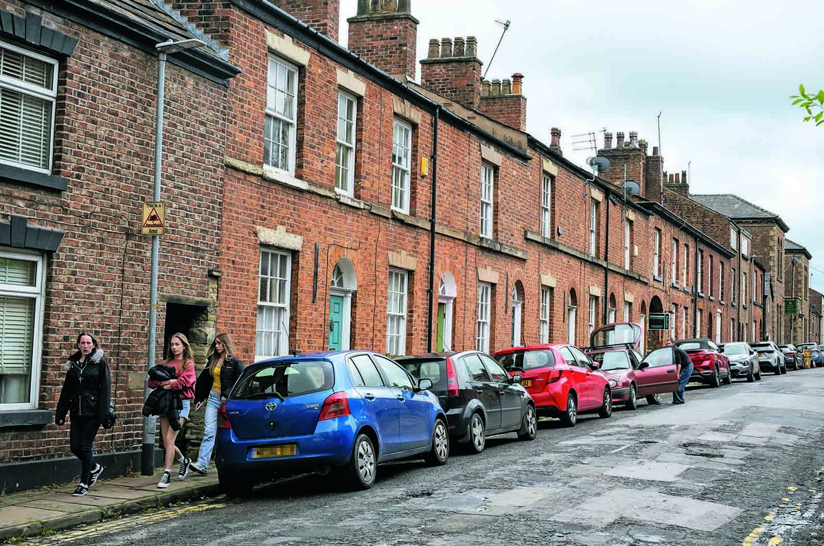 Average car age grows as new car prices rocket 129% in 15 years | Autocar