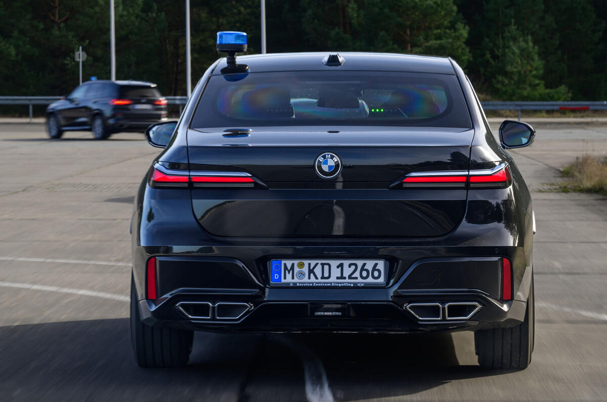 The ultimate bulletproof BMW: escaping an attack in the armoured i7 ...