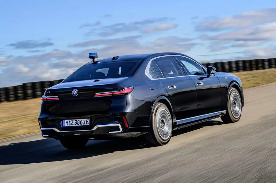 The ultimate bulletproof BMW: escaping an attack in the armoured i7 ...