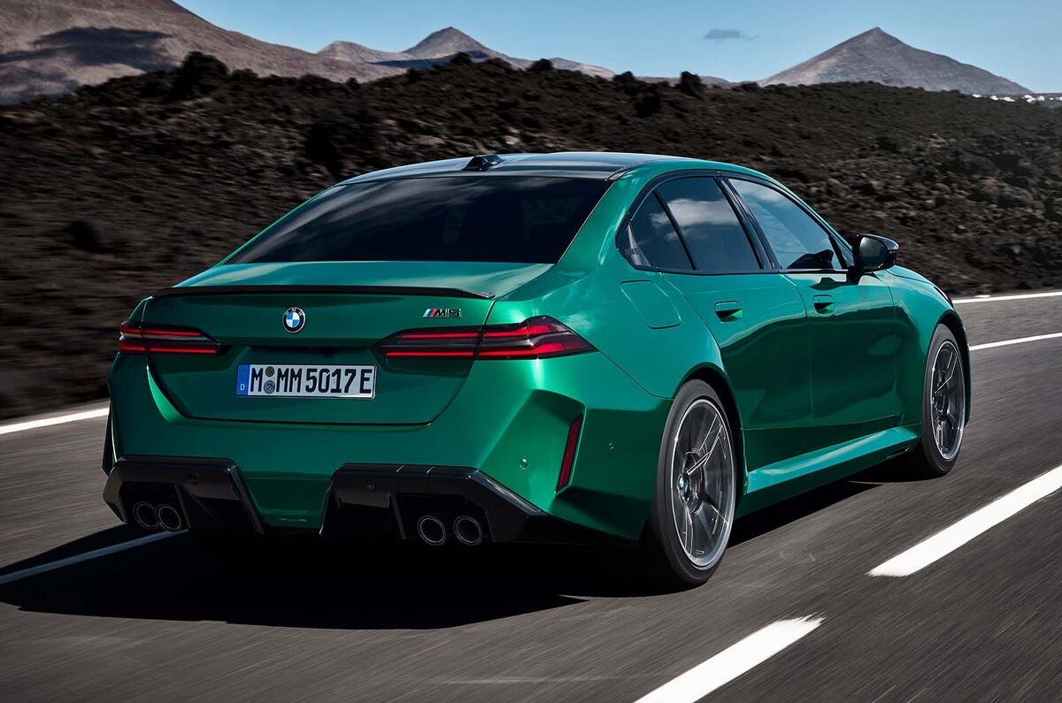 Revealed: New BMW M5 packs 717bhp hybrid V8 | Autocar